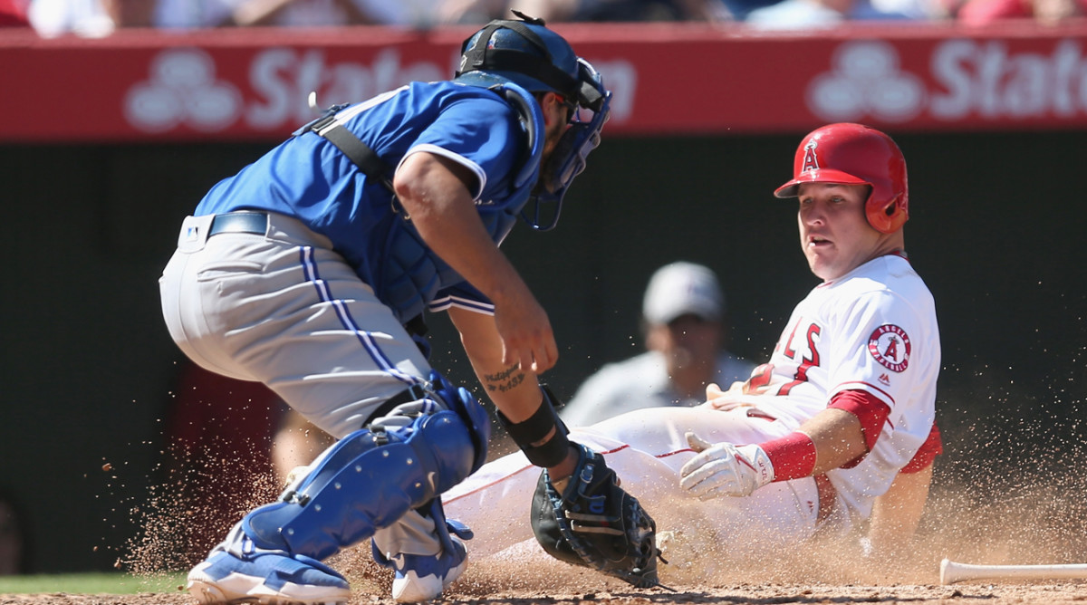 Mike Trout safe with three great slides over weekend - Sports Illustrated