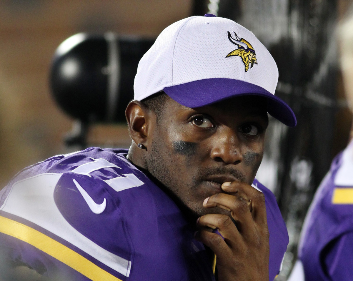 Ravens sign WR Mike Wallace to 2-year deal - Sports Illustrated