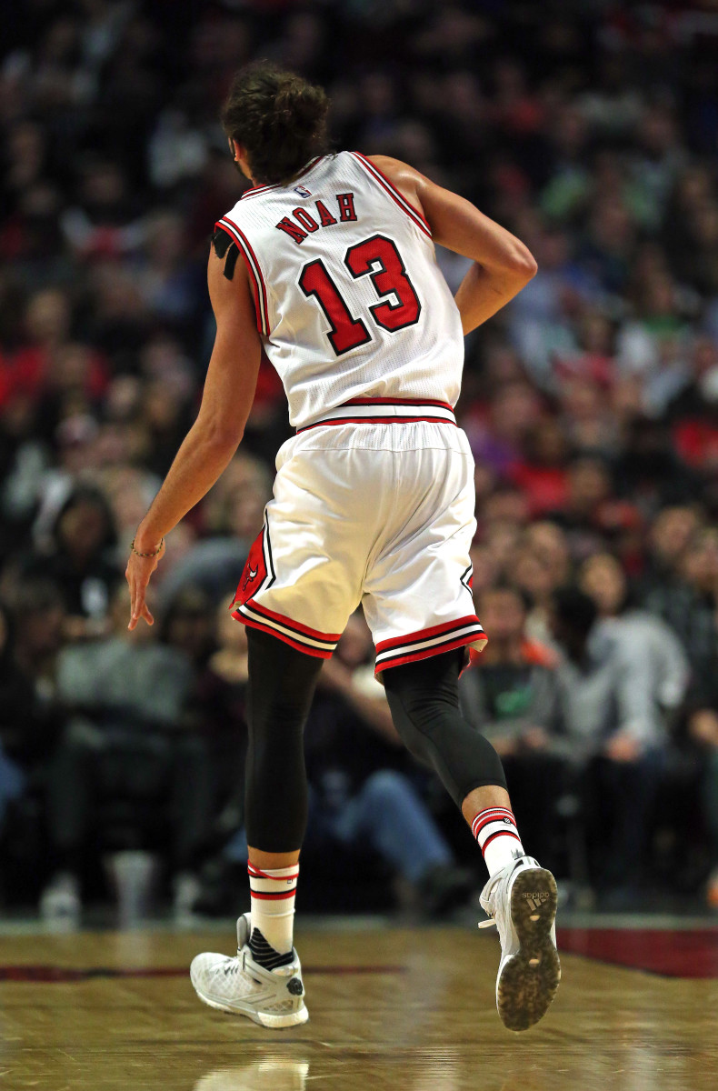 Bulls' Noah has surgery on ailing left shoulder - Sports Illustrated