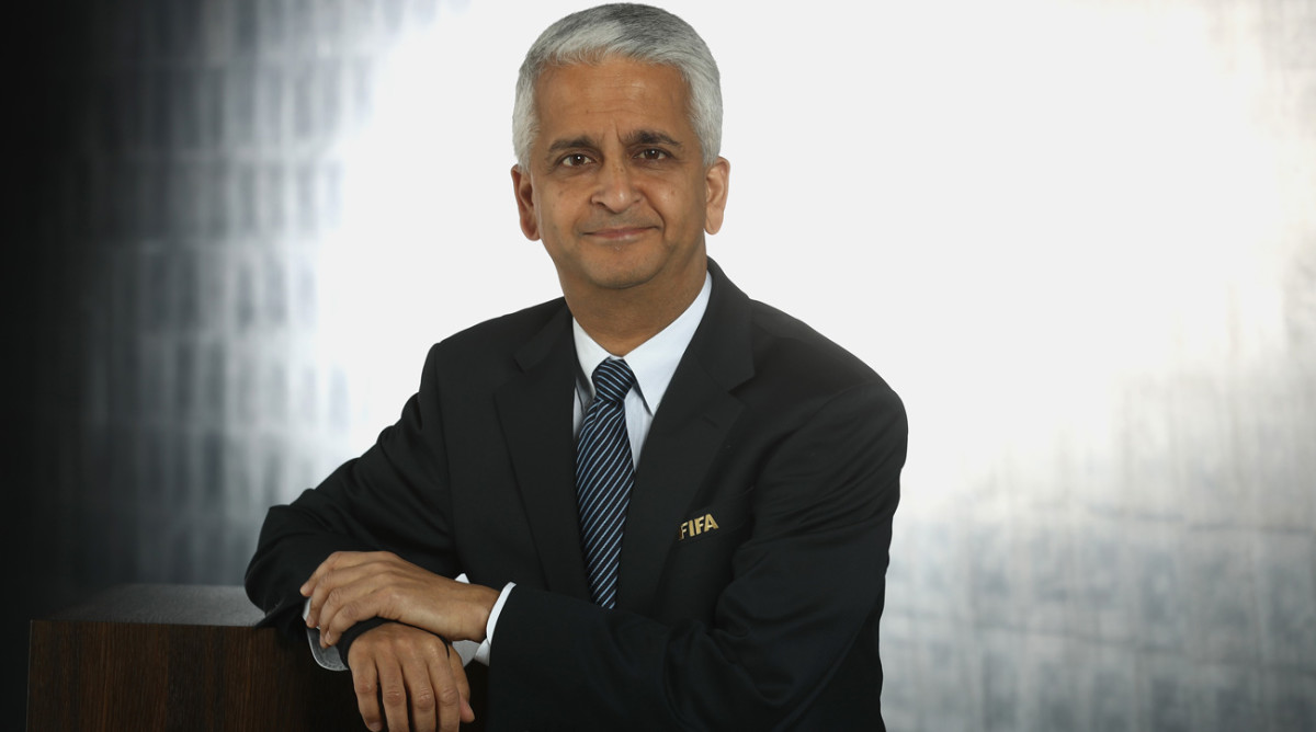 Sunil Gulati says Trump won't impact a USA 2026 World Cup bid - Sports ...