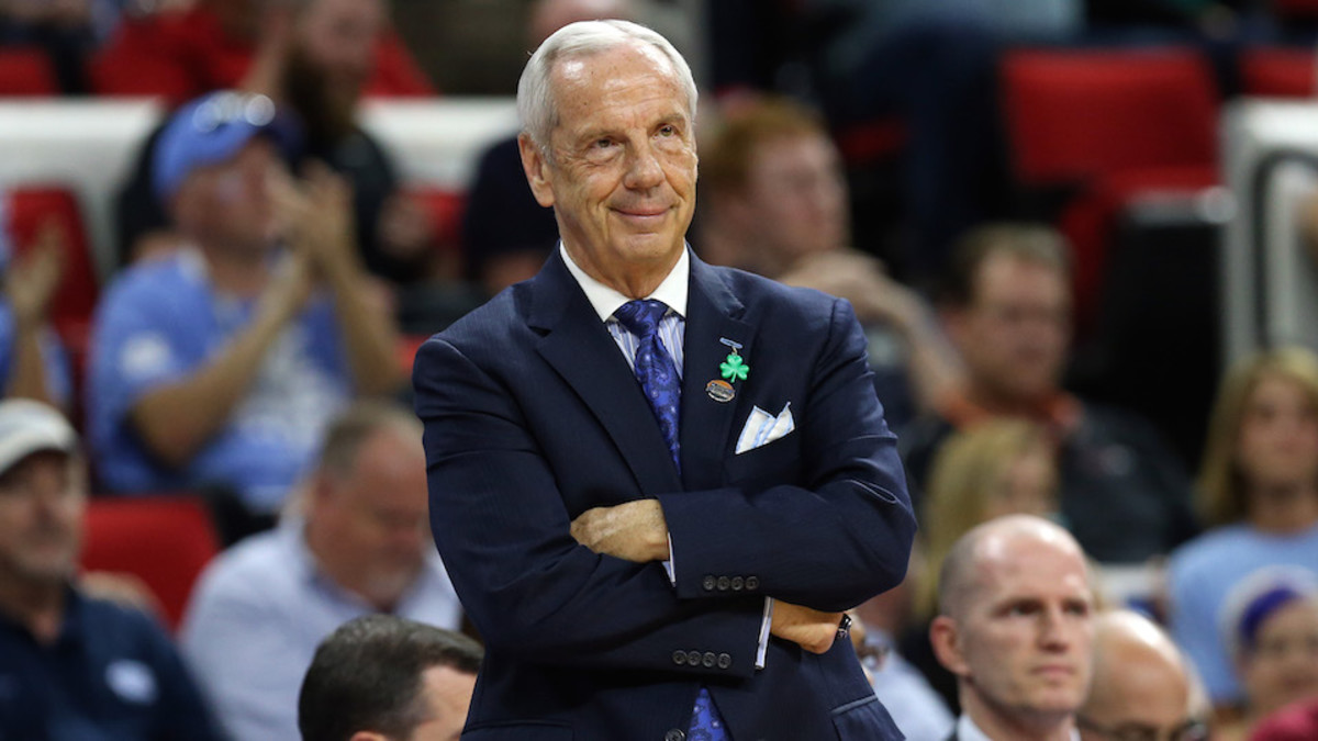 Roy Williams: UNC coach undergoes knee surgery - Sports Illustrated