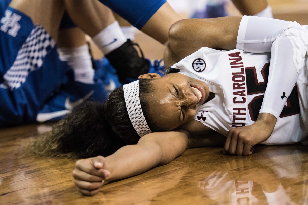 Coates 27 points lead No. 2 South Carolina to 78-68 victory - Sports ...