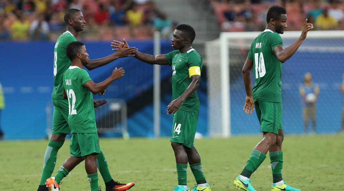 Nigerian soccer team stars in Rio after travel problems - Sports ...