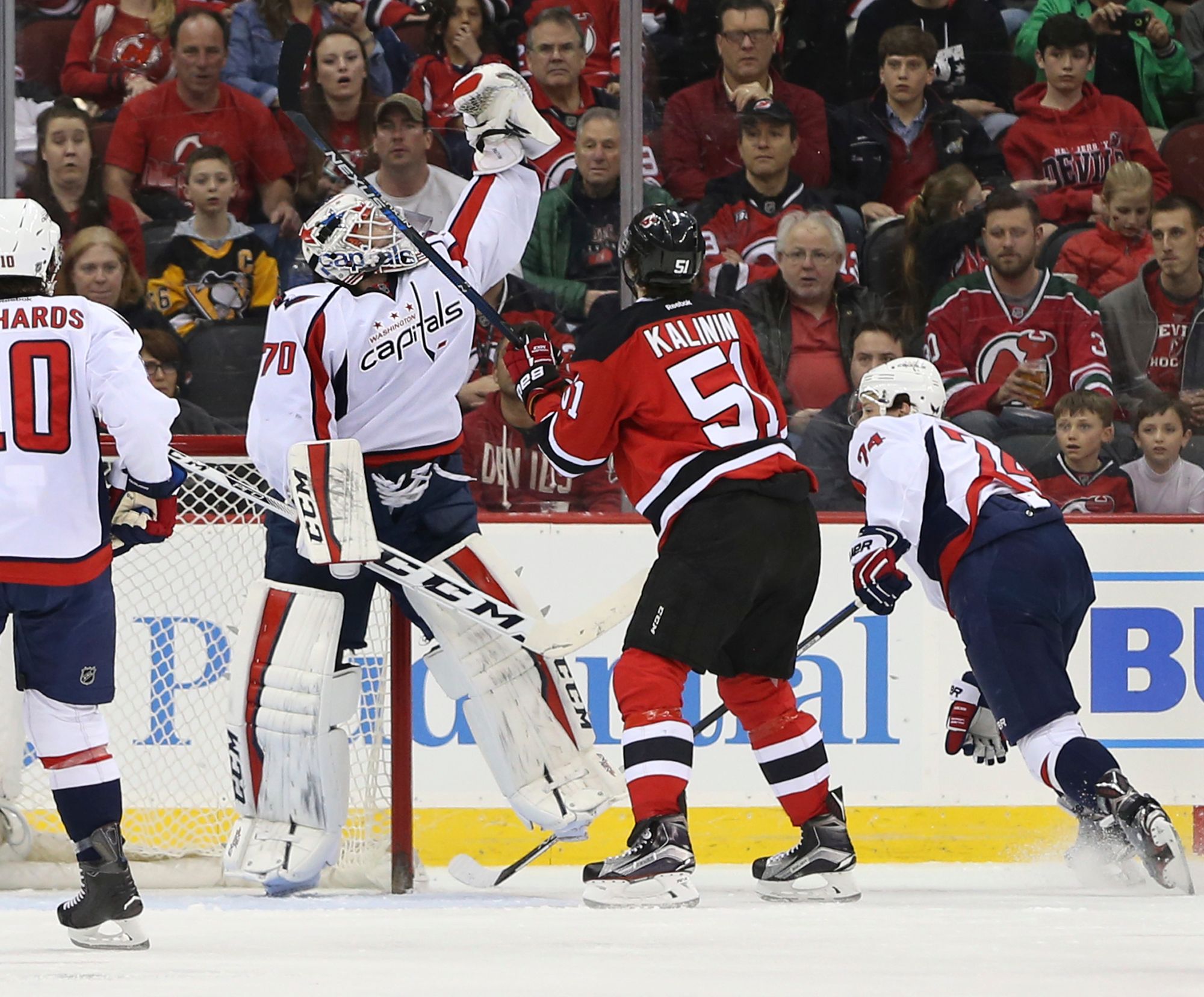 John Carlson scores in OT, Capitals beat Devils 1-0 - Sports Illustrated