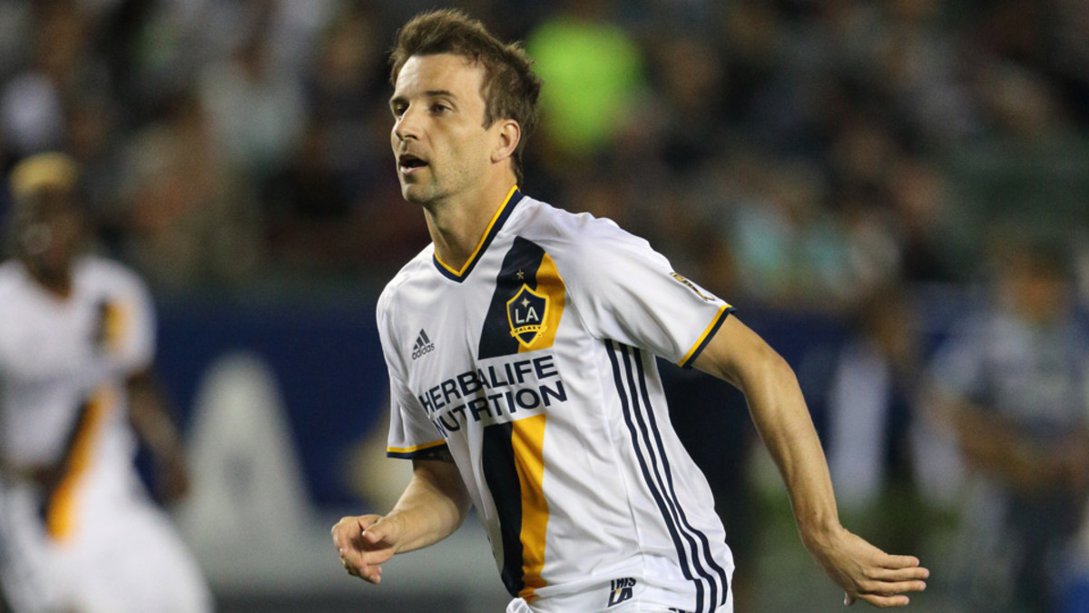 Mike Magee marks LA Galaxy return with two goals, assist - Sports ...