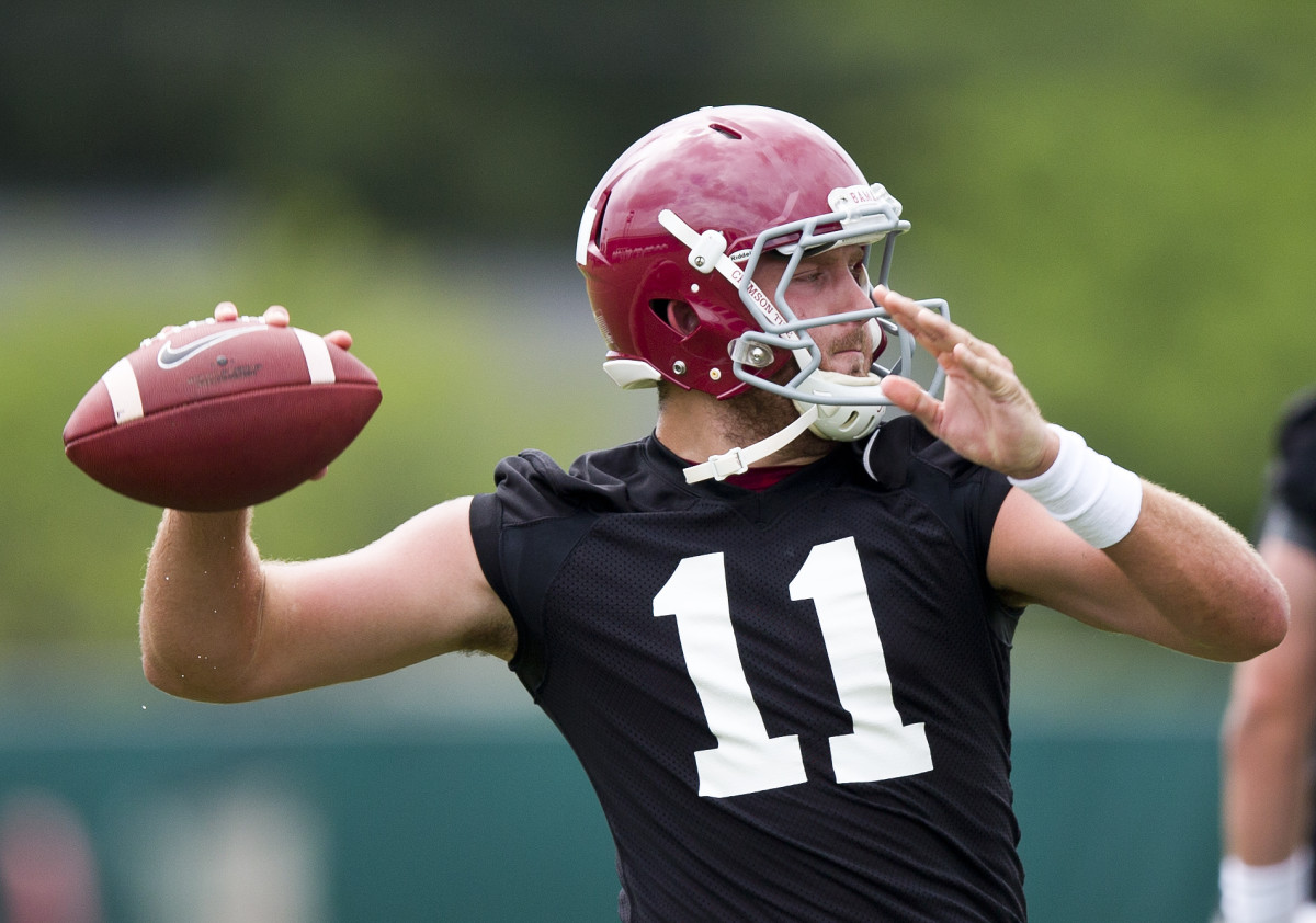 North Texas adds 2 FBS transfers, including Alabama QB - Sports Illustrated