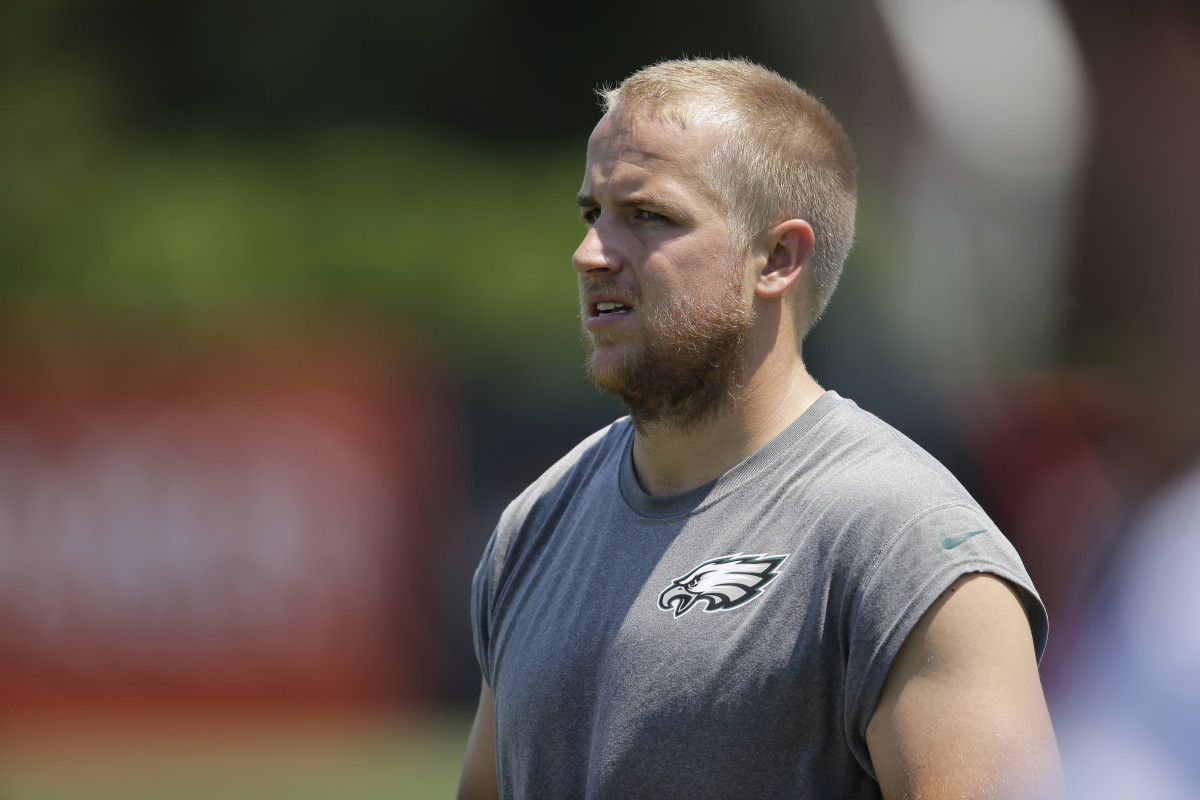 Arizona Cardinals: Matt Barkley loses quarterback bet - Sports Illustrated