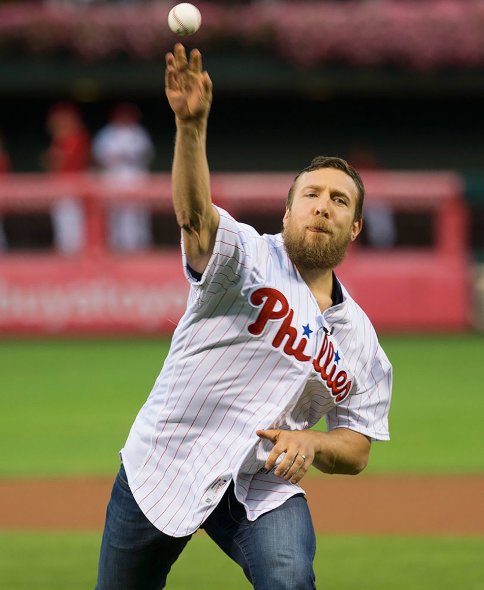 Celebrity First Pitches in 2016 - Sports Illustrated