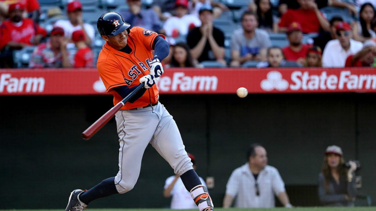 Carlos Correa hits pinch-hit three-run homer for Astros - Sports ...