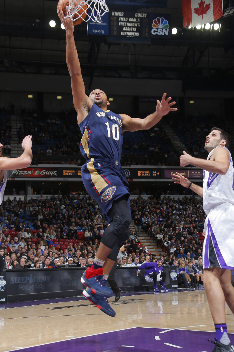 Davis, Gordon score 24 to lead Pelicans past Sacramento - Sports ...