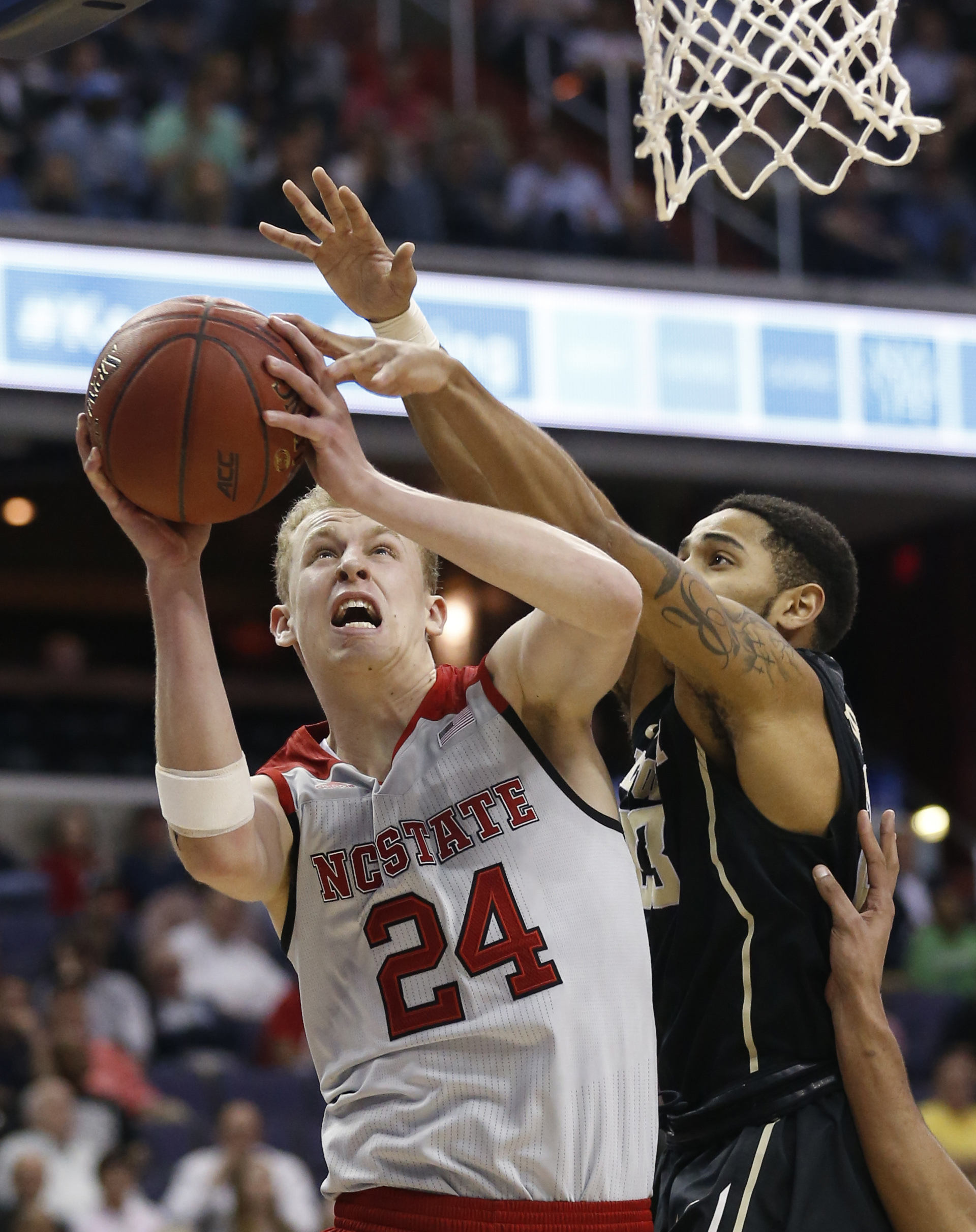 Rowan, Barber lead N.C. State past Wake Forest 75-72 - Sports Illustrated