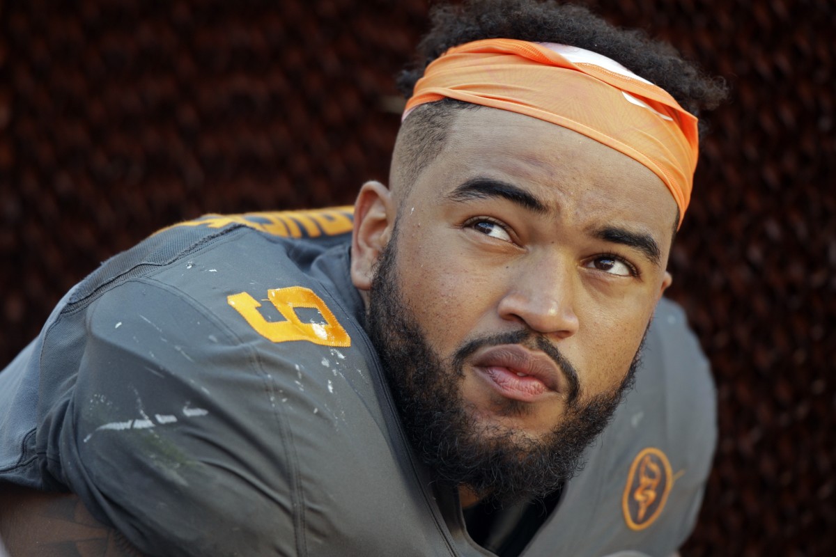 Vols' Barnett back home to chase Reggie White's sack record - Sports ...