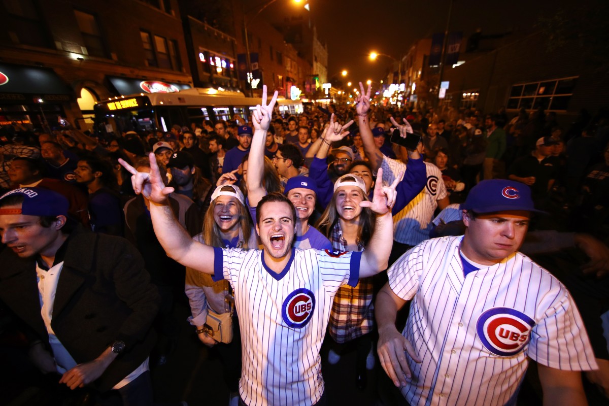 Watch Cubs World Series victory parade online: Live stream - Sports ...