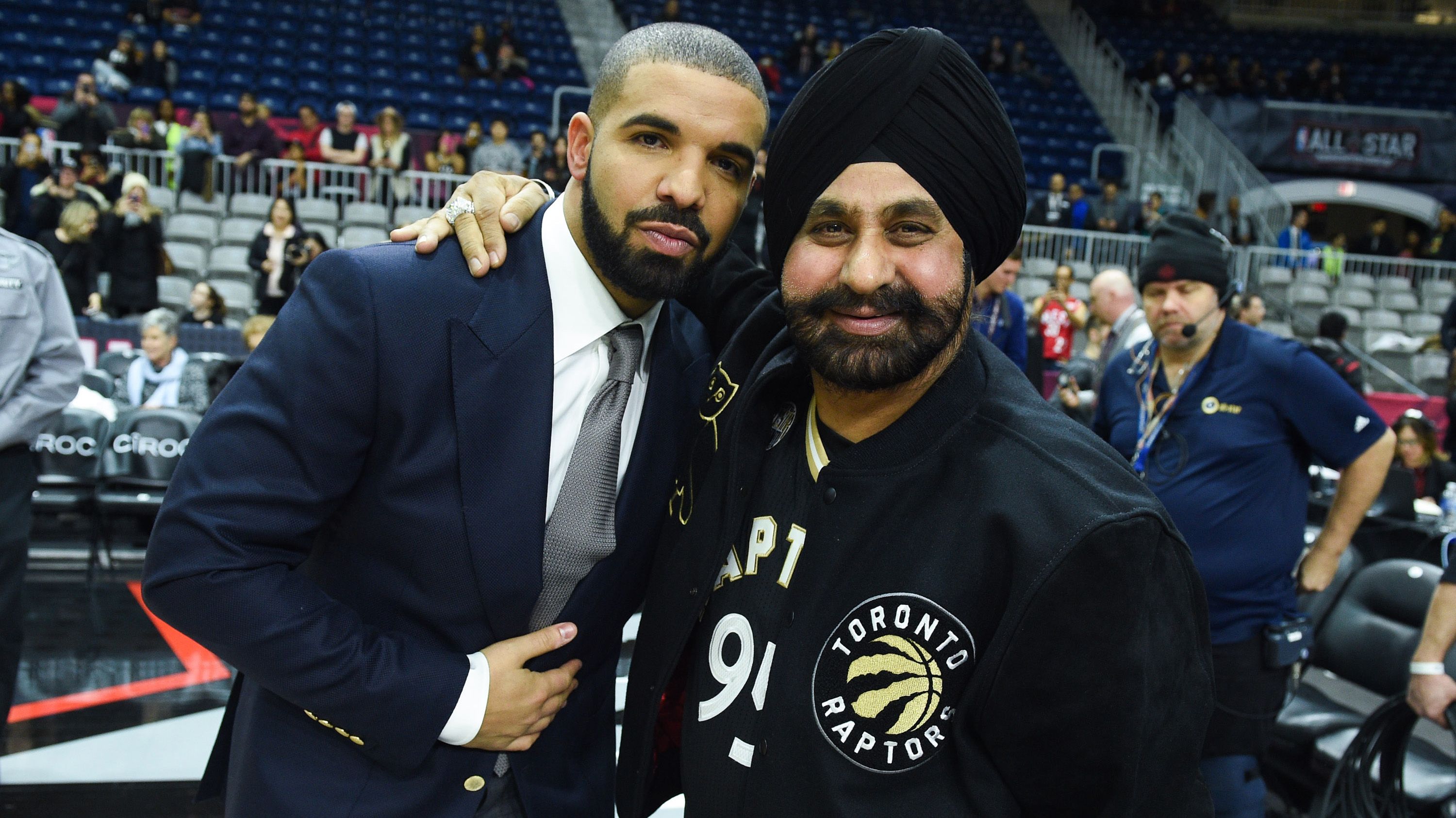 Nav Bhatia, Blue Jays fan with turban, TO's Marlins Man - Sports ...