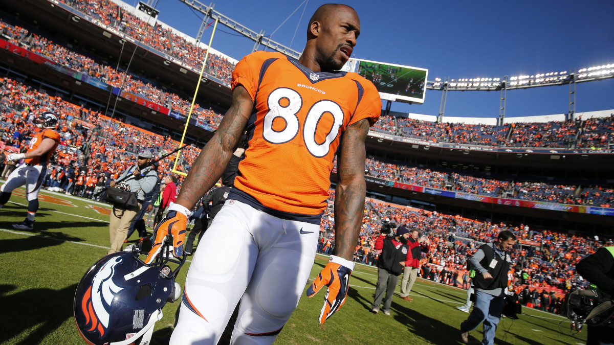 Broncos: Vernon Davis says return to Levi’s Stadium is ‘surreal ...