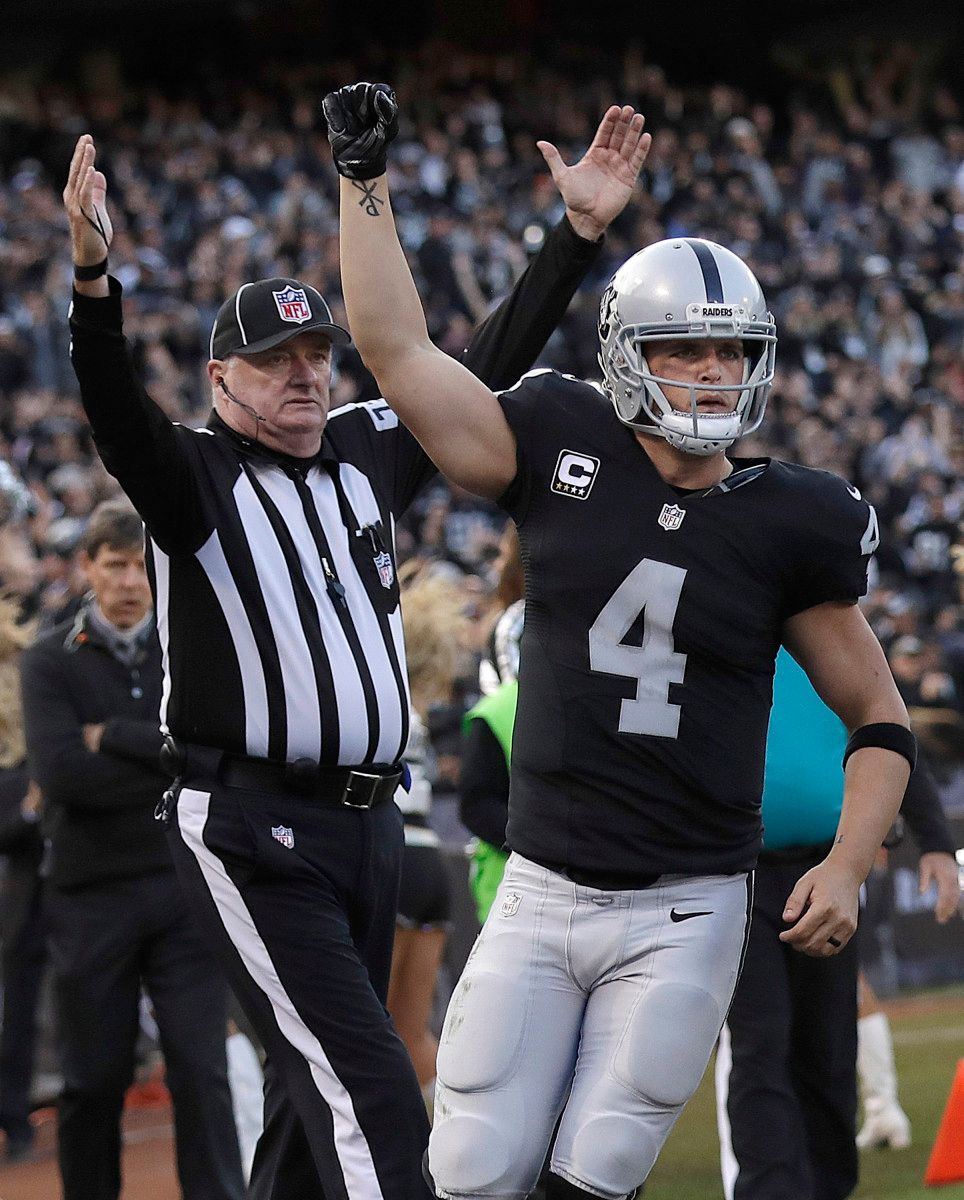 For Bills LB Alexander, Raiders' success no surprise - Sports Illustrated