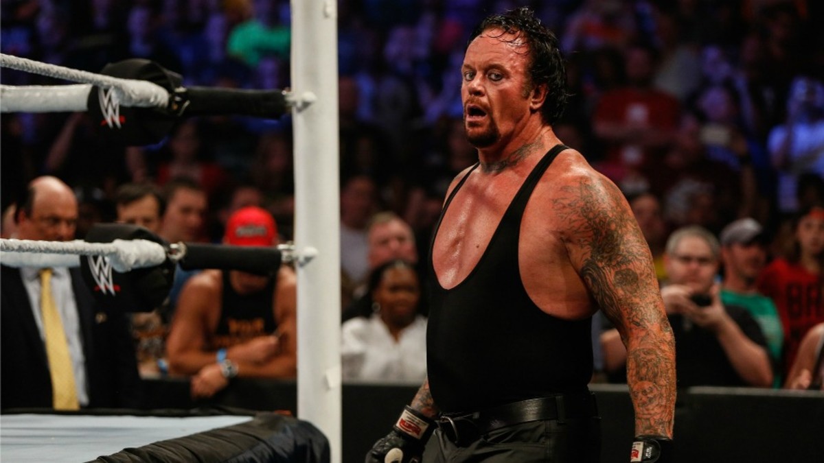 The Undertaker got a Hell in a Cell cake for his birthday - Sports ...