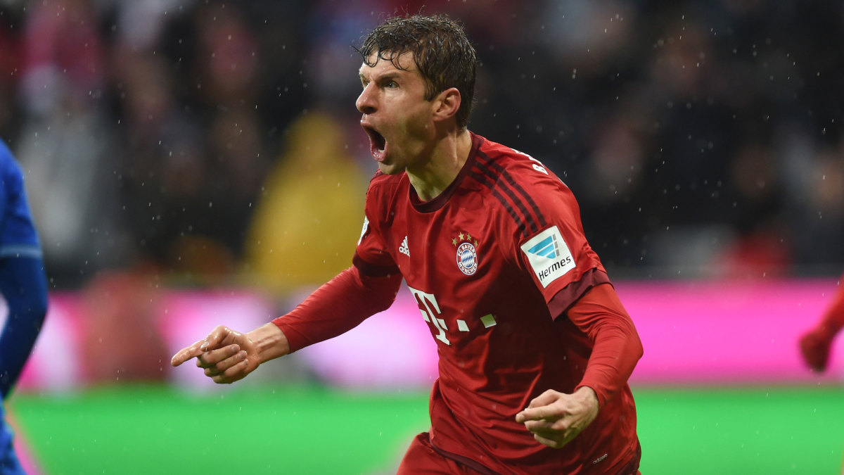 Thomas Muller scores bicycle kick goal for Bayern Munich - Sports ...