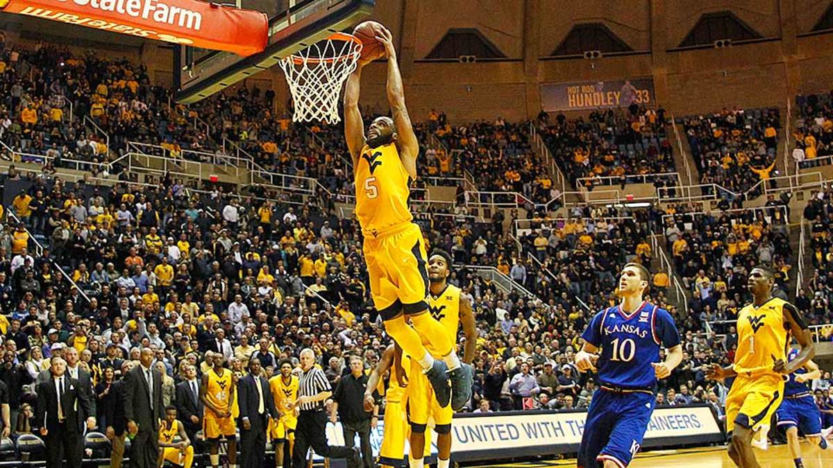 West Virginia vs. Kansas: WVU upsets No. 1 Jayhawks - Sports Illustrated
