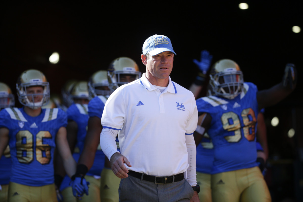 With QB Josh Rosen back, UCLA can feel its luck changing - Sports ...