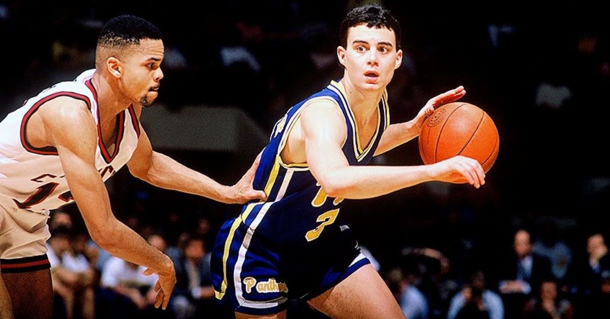 Arizona basketball's Sean Miller is winning by losing - Sports Illustrated