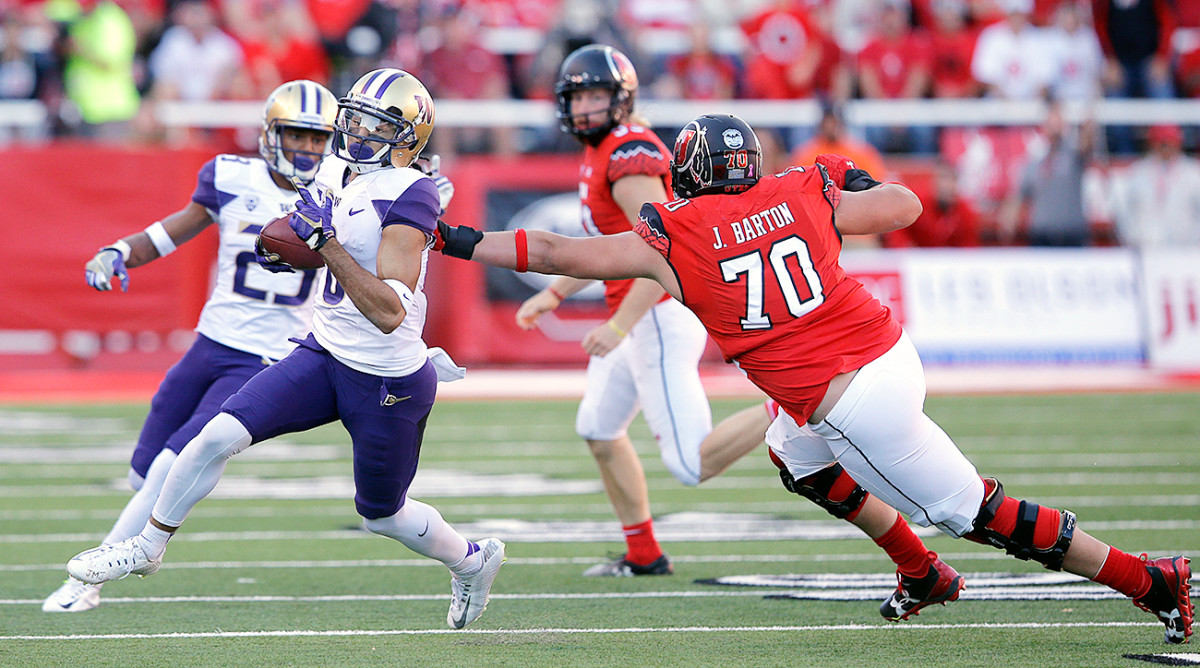 Washington vs Utah: Huskies' win keeps playoff hopes alive - Sports ...