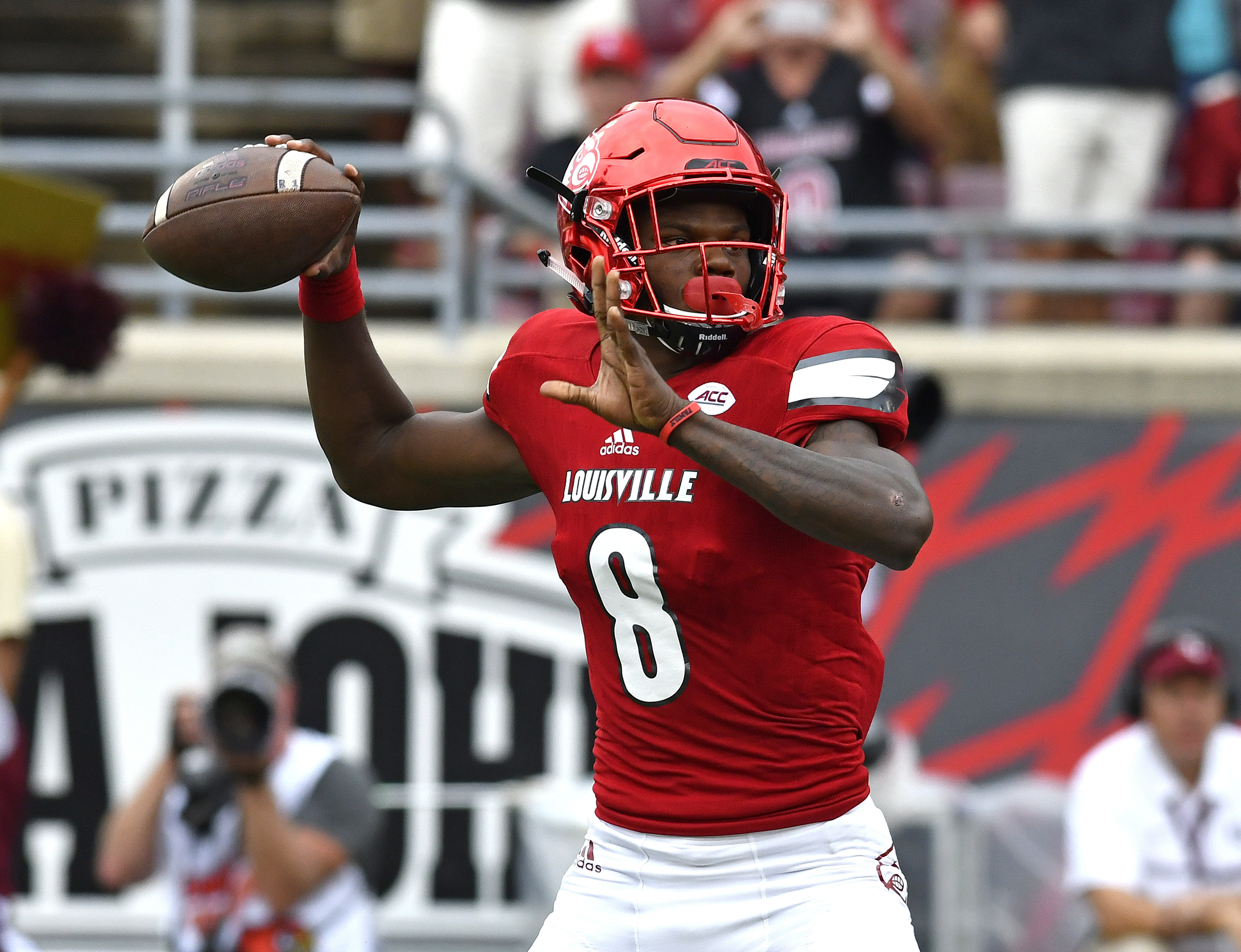 Louisville's Jackson adjusting to spotlight off the field - Sports ...