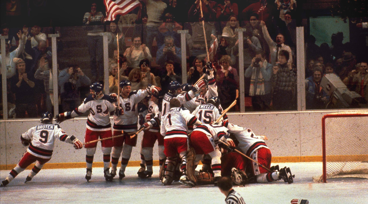 1980 Miracle on Ice Ralph Cox in Win at Losing book - Sports Illustrated