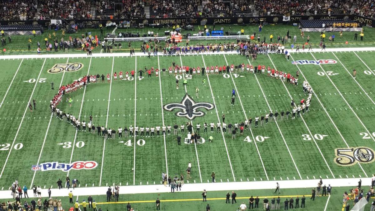 Saints, Falcons display unity after national anthem - Sports Illustrated