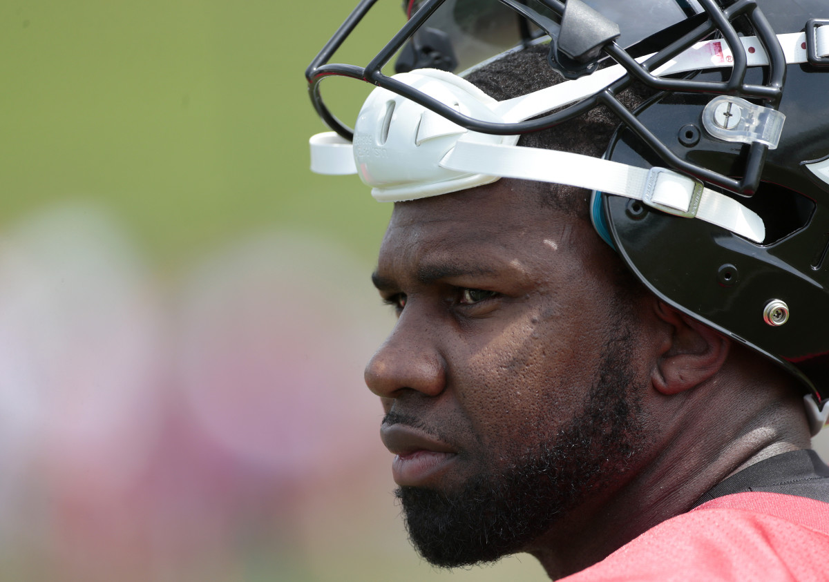 Falcons release return specialist Devin Hester before camp - Sports ...