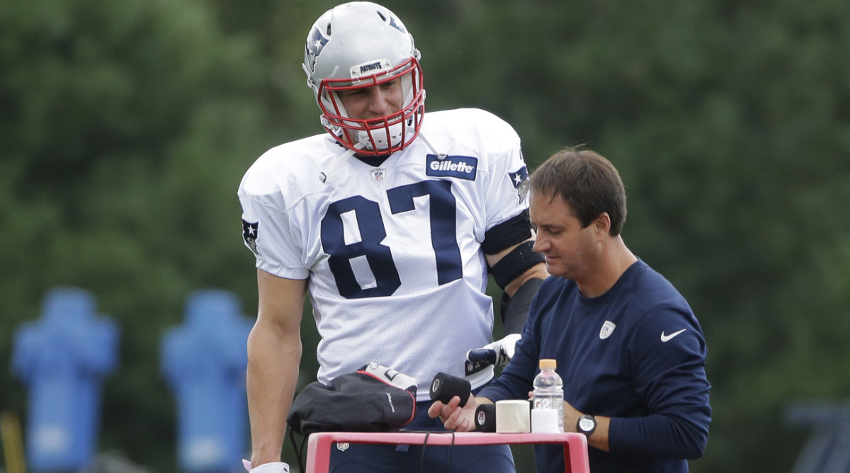 Rob Gronkowski injury: Out Sunday for Patriots - Sports Illustrated