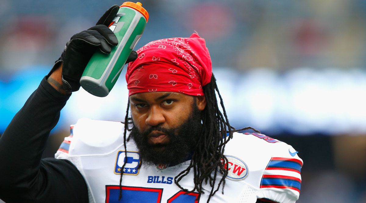 Brandon Spikes: Bills sign veteran LB to contract - Sports Illustrated