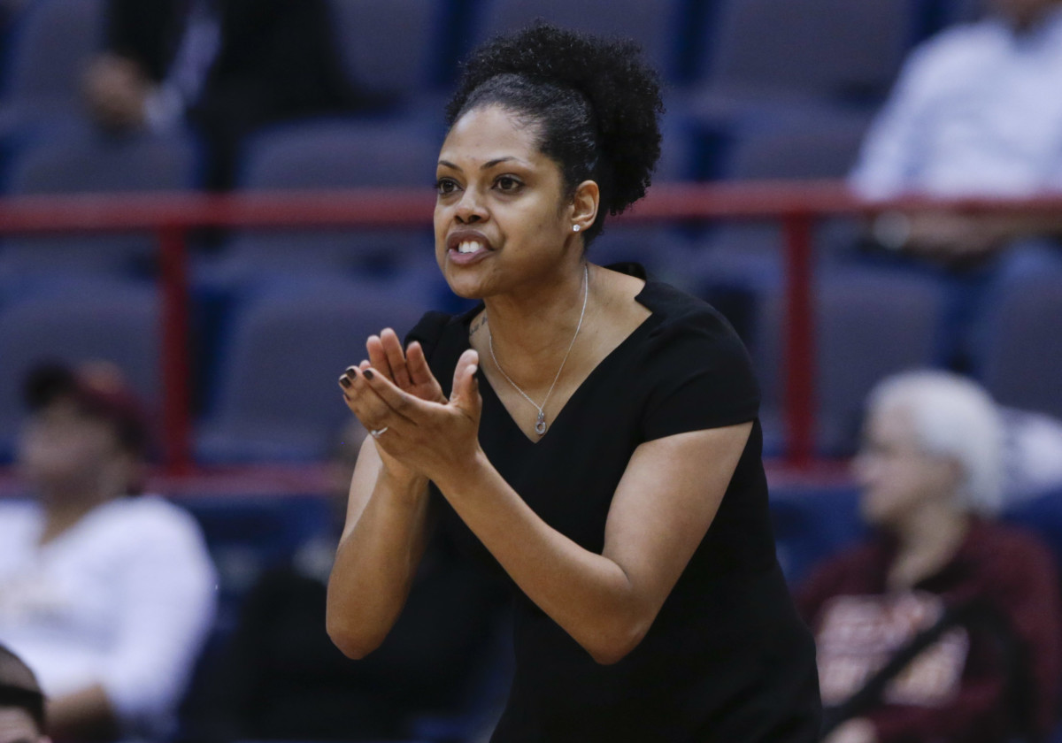 Iona women beat Quinnipiac 57-41, reach 1st NCAA Tournament - Sports ...