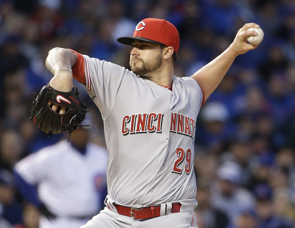 Finnegan loses no-hit bid in 7th; Russell, Cubs top Reds 5-3 - Sports ...
