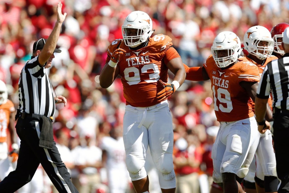 Texas DT Paul Boyette talks marriage, his puppy and more - Sports ...