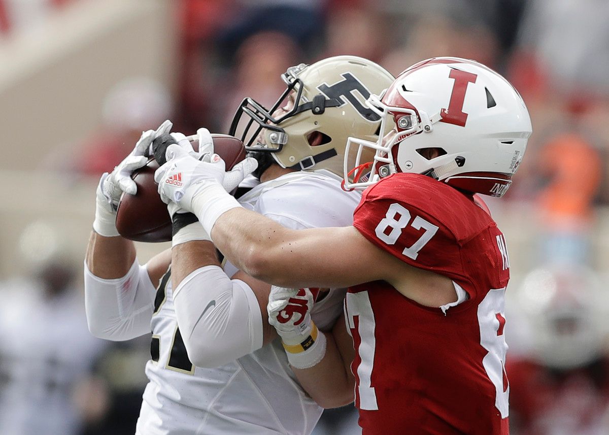 Improved defensive has Hoosiers hopeful about bowl prospects - Sports ...