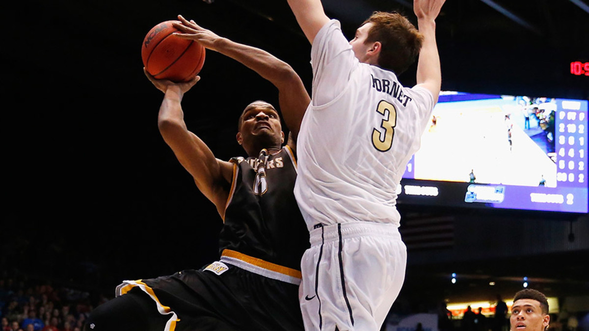 NCAA Tournament: Anton Grady leads Wichita State past Vanderbilt ...