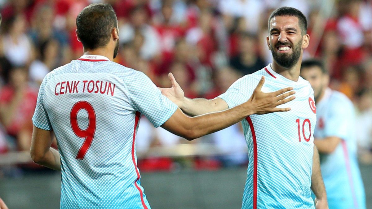 Turkey Euro 2016 roster: Turan, Sahin feature - Sports Illustrated