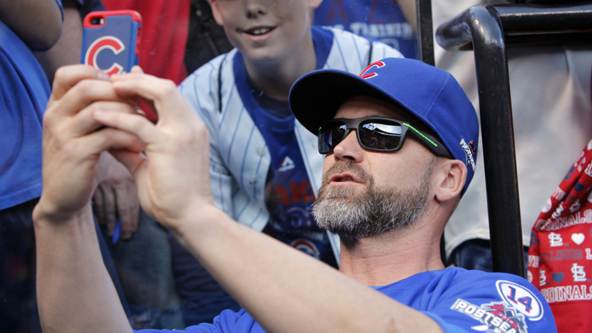 Video: Cubs’ Anthony Rizzo, Kris Bryant help Grandpa David Ross ...