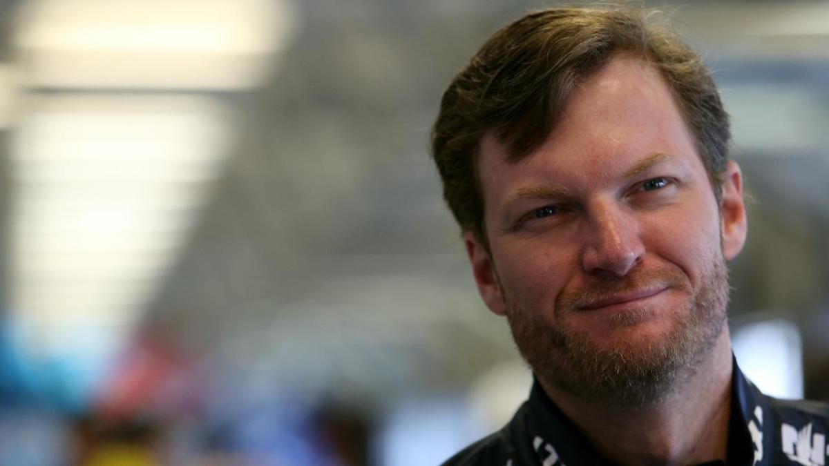 Dale Earnhardt Jr.: Kyle Busch commends how he handled concussion ...