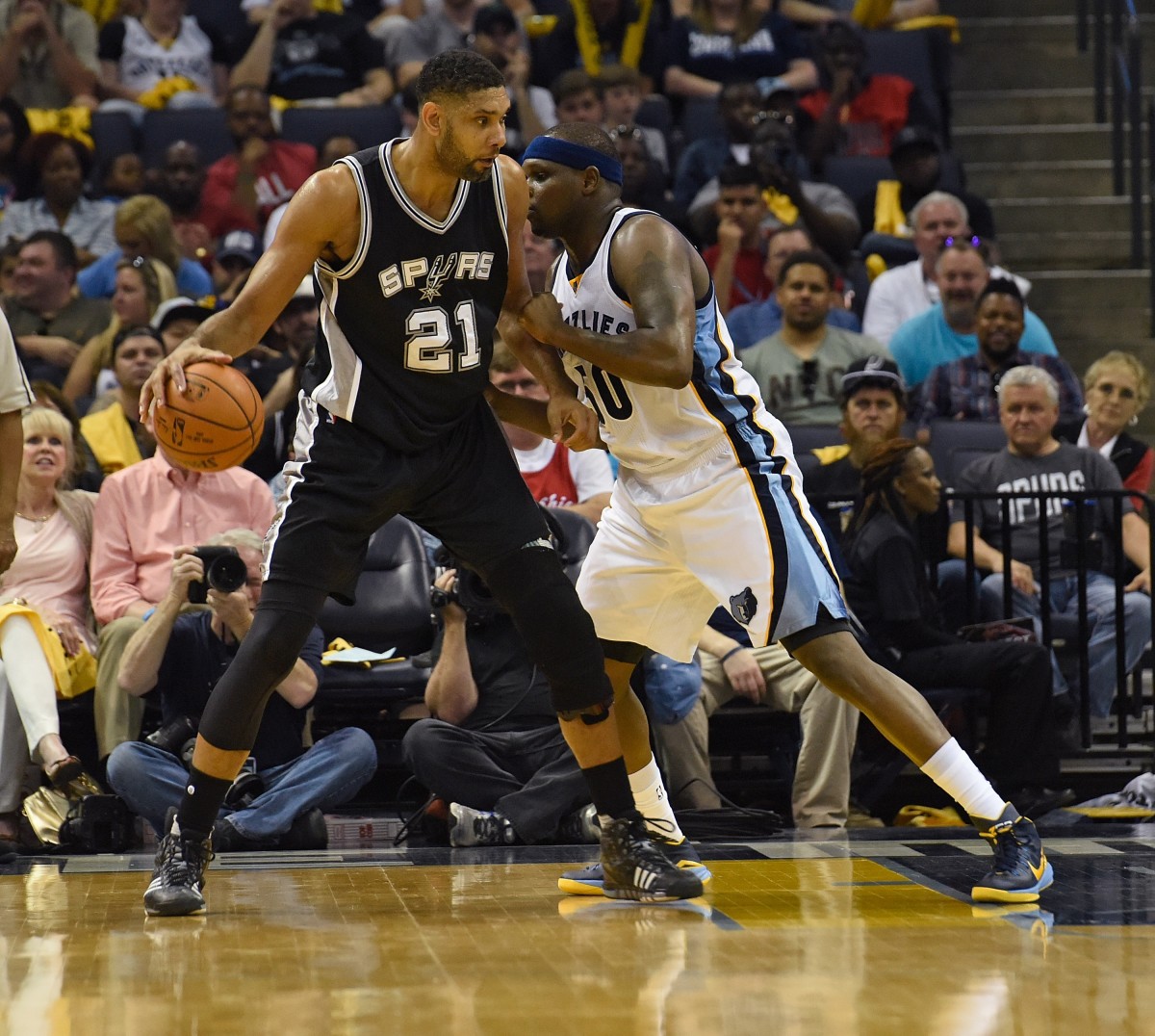 5-time NBA champion Tim Duncan retires after 19 seasons - Sports ...