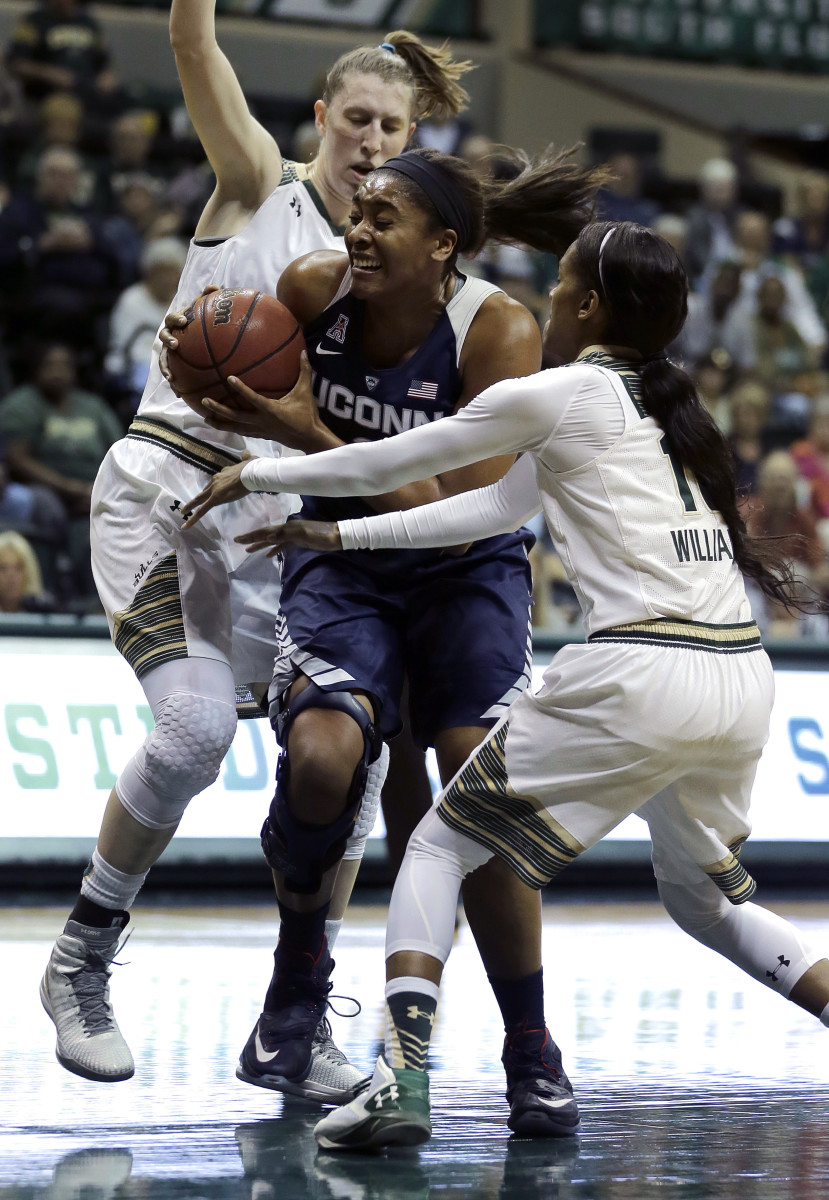 Tuck scores 22, top-ranked UConn pulls away from No. 22 USF - Sports ...