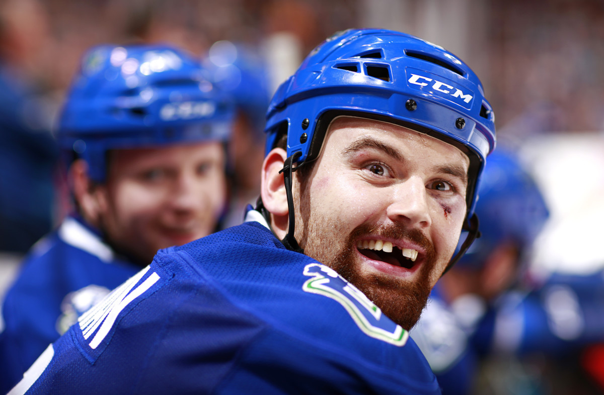 Edmonton Oilers: Zack Kassian recalled - Sports Illustrated