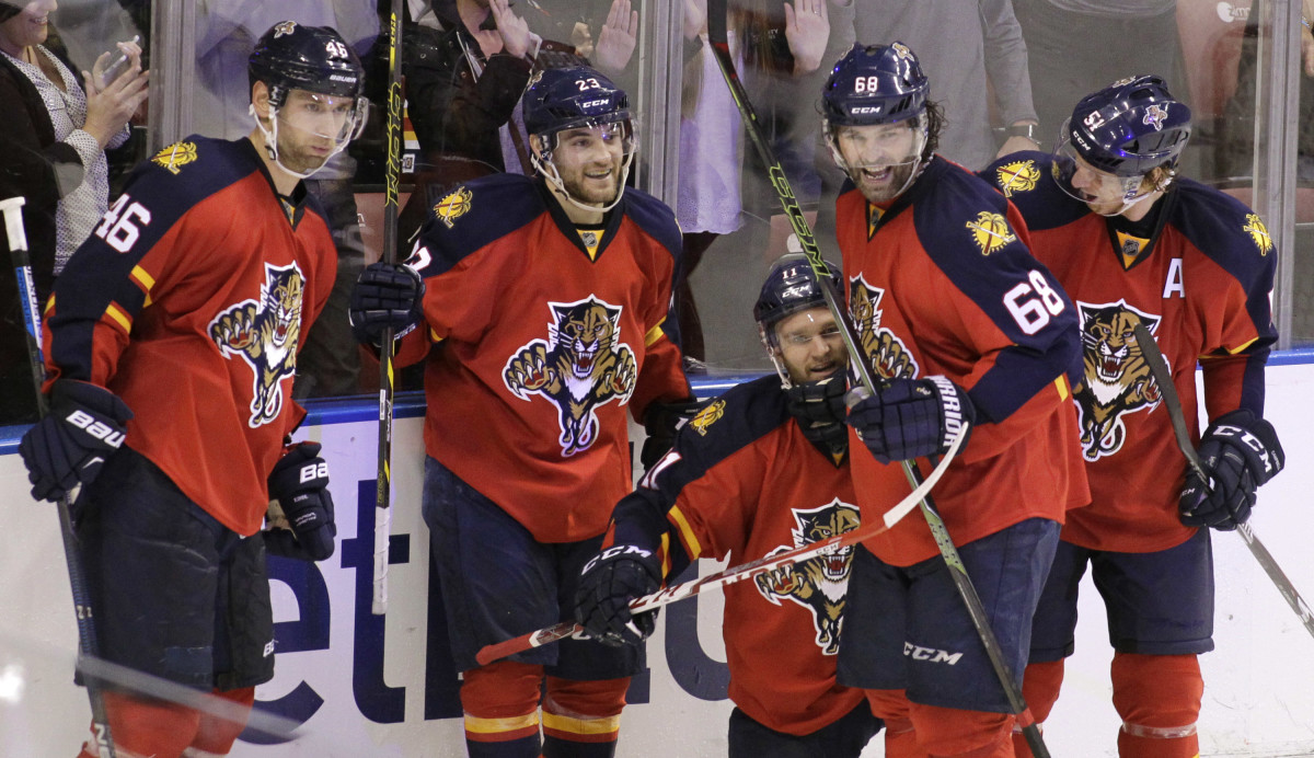 Rats! Panthers get penalized twice after toy rats hit ice - Sports ...