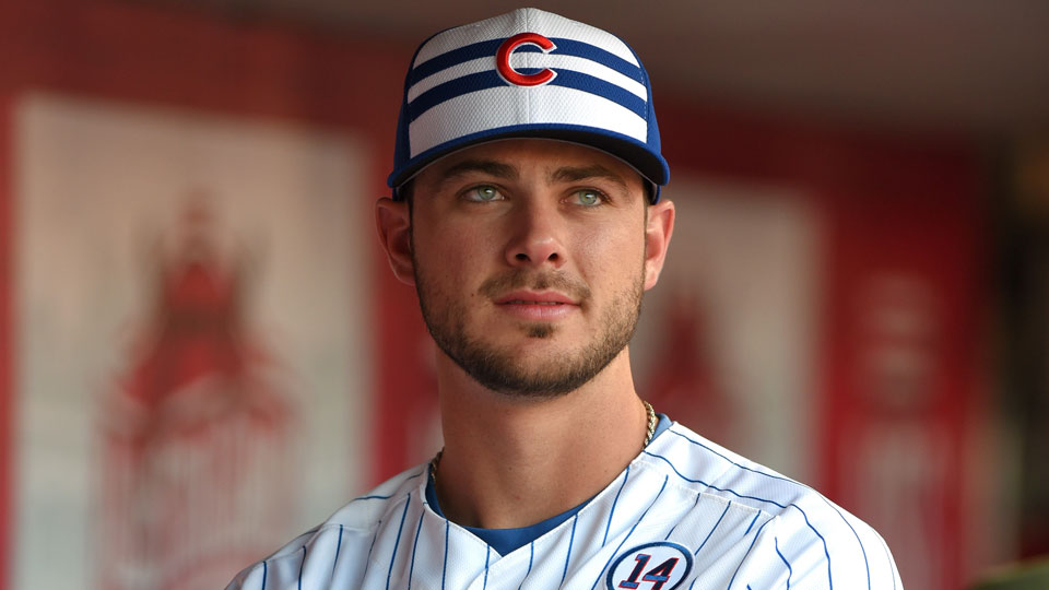 Watch: Cubs' Kris Bryant swims with sharks during off-season - Sports ...