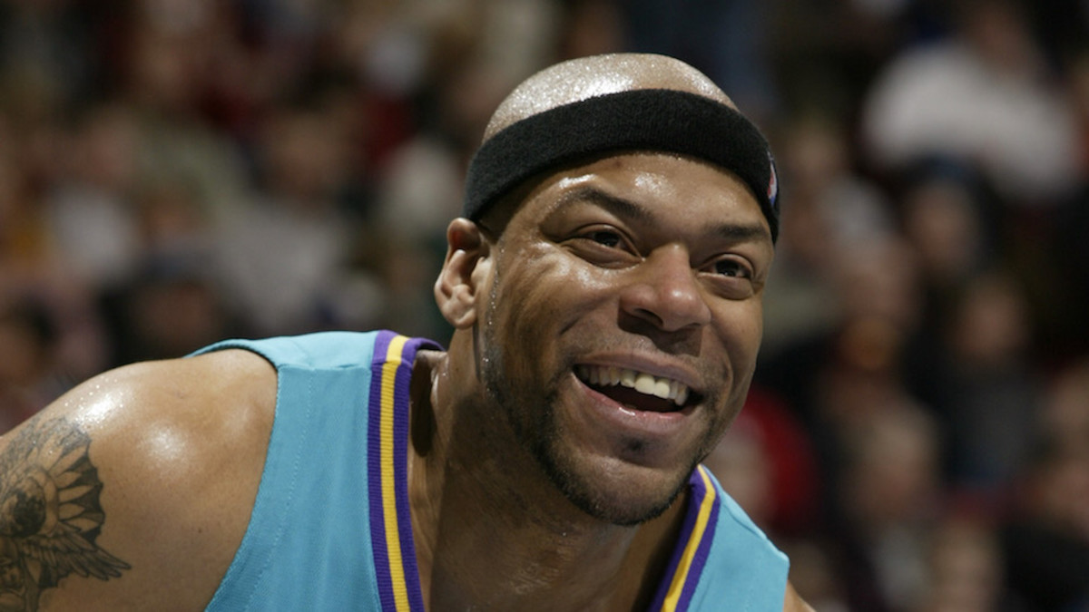 Sean Rooks, former NBA center, dead at 46 - Sports Illustrated