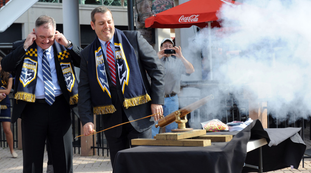 NASL: Commissioner Peterson maintains league will stabilize, expand ...