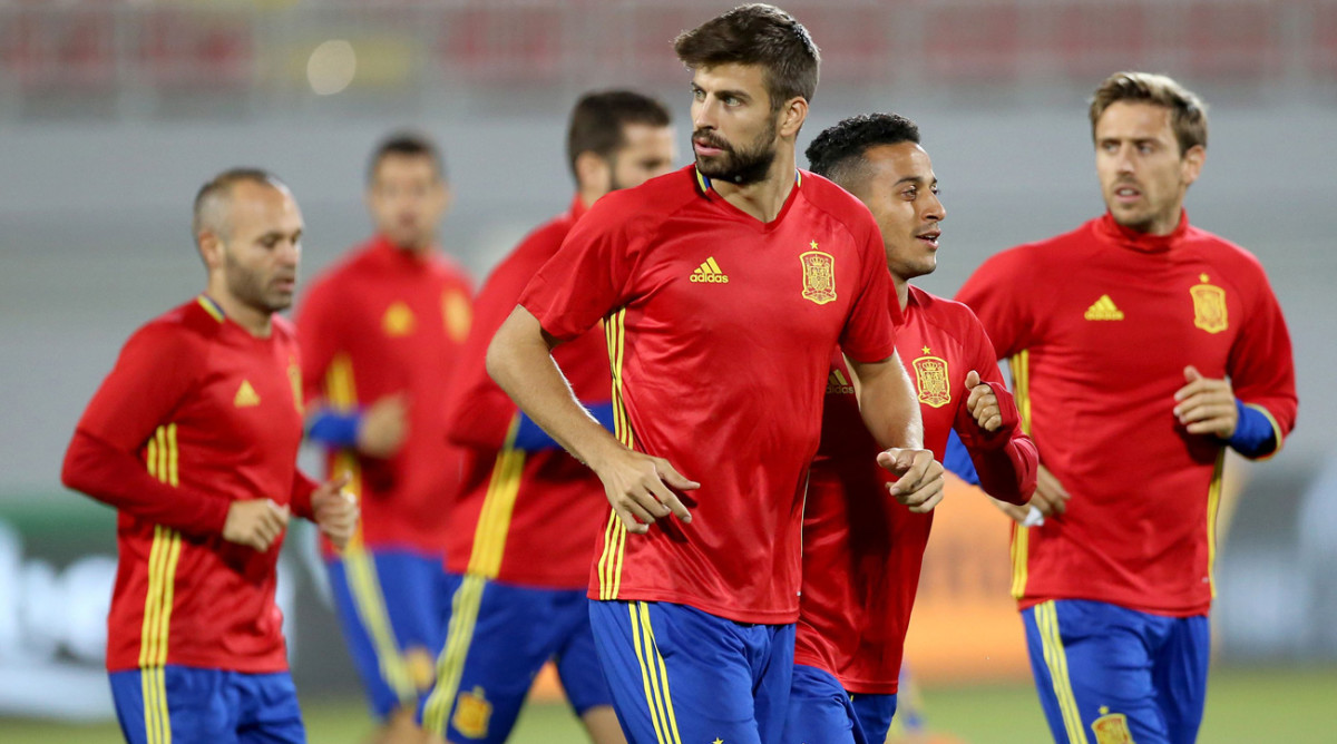 Gerard Pique to retire from Spain after 2018 World Cup - Sports Illustrated