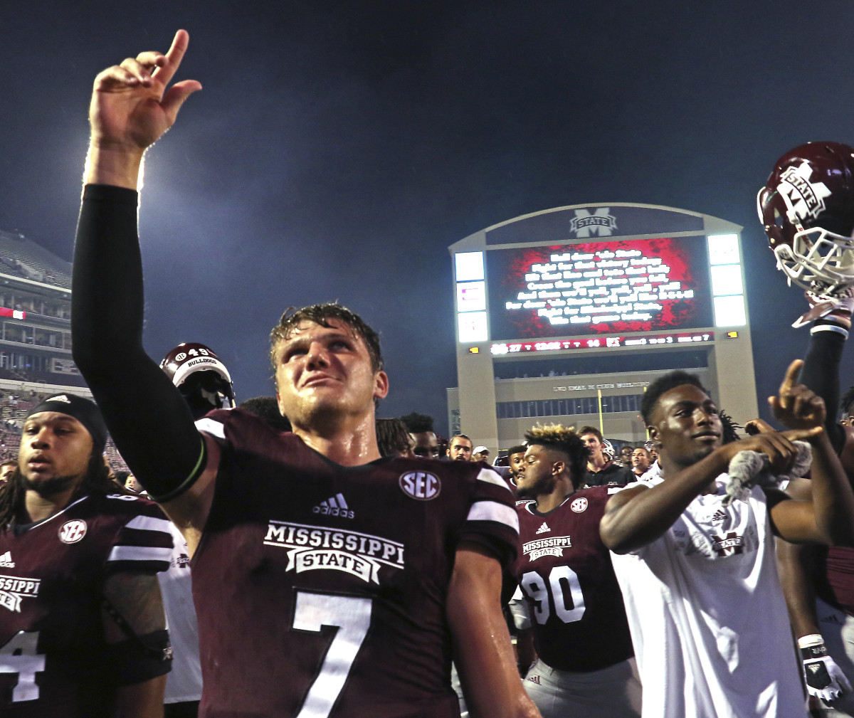 Fitzgerald's emergence at QB boosts Mississippi State - Sports Illustrated