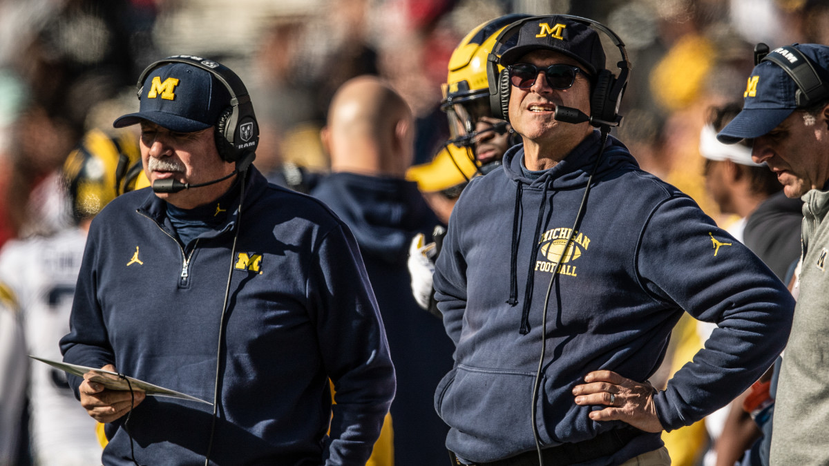 Video: Good Michigan Morning 11/11/19 - Sports Illustrated Michigan ...